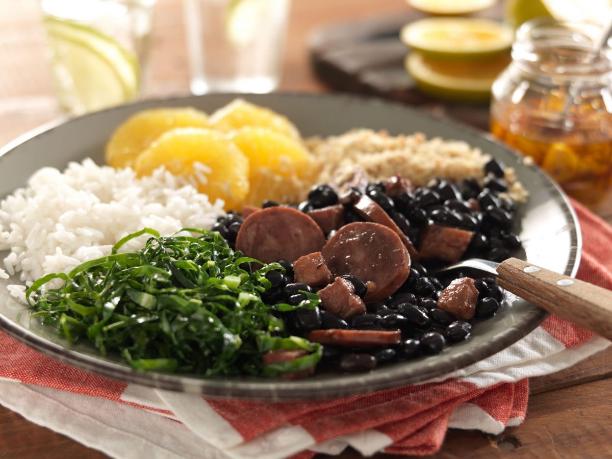 Perdigão compartilha a receita da “Feijoada da Veveta” – Comunidade VIP
